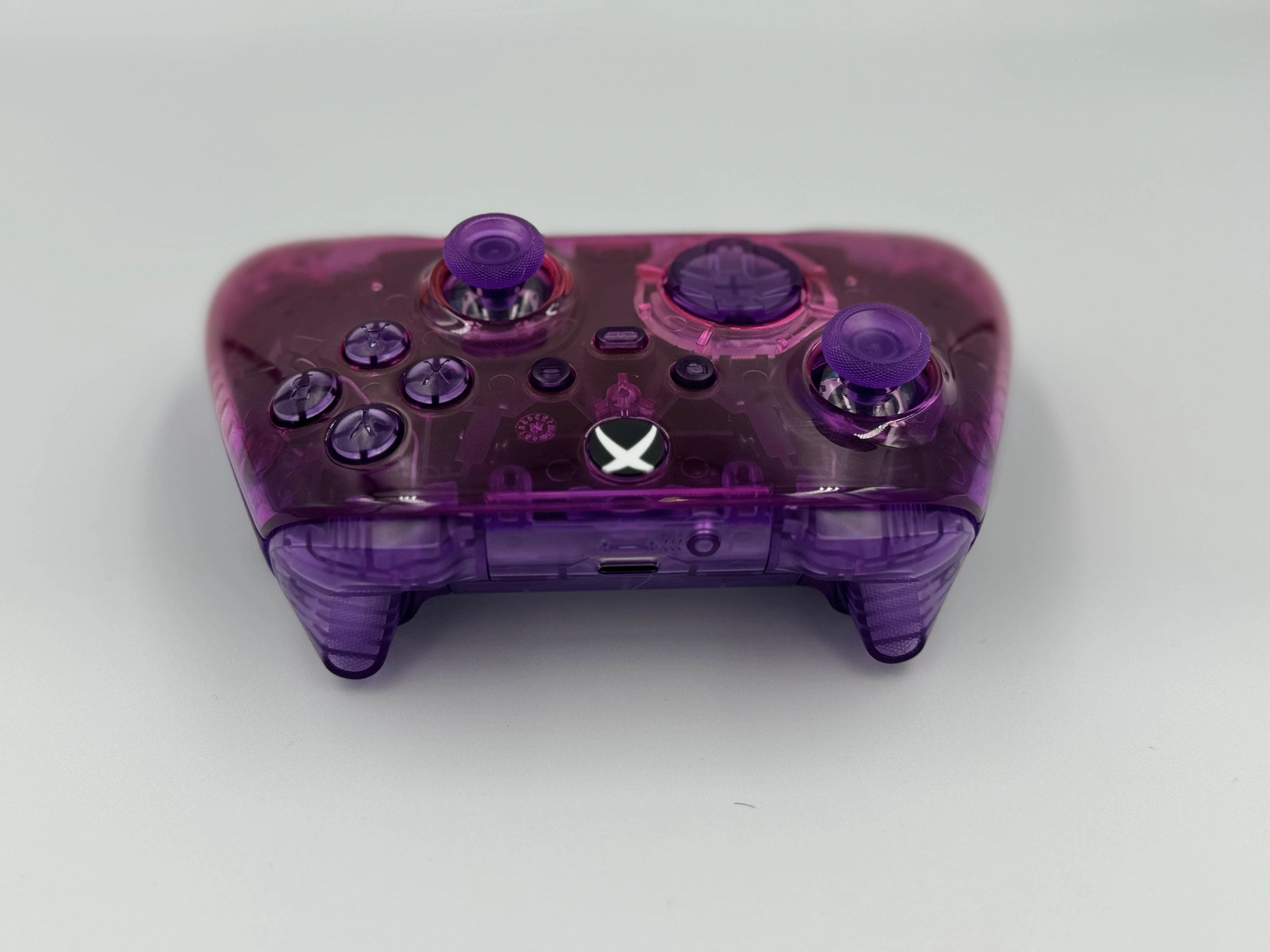 Custom Designed Gradient Translucent "Purple Rose" Xbox Series X/S ...